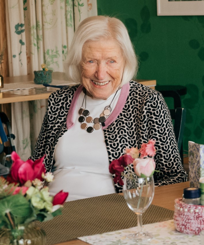 Forskning gav nya matrutiner på äldreboendet - knäböj och smoothie på ...